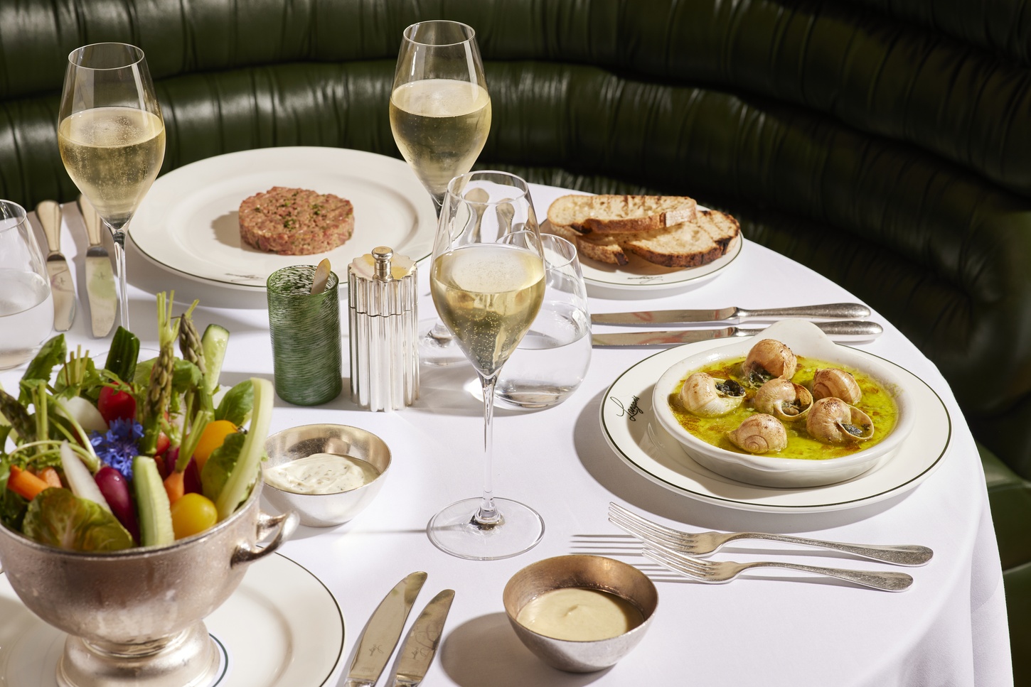 Langan's | Iconic Brasserie & Members Club | Mayfair, London